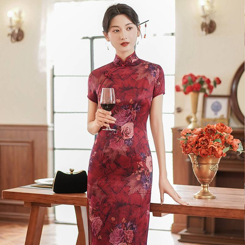 Suzhou Polyester Satin Maroon Vintage Maxi Cheongsam
