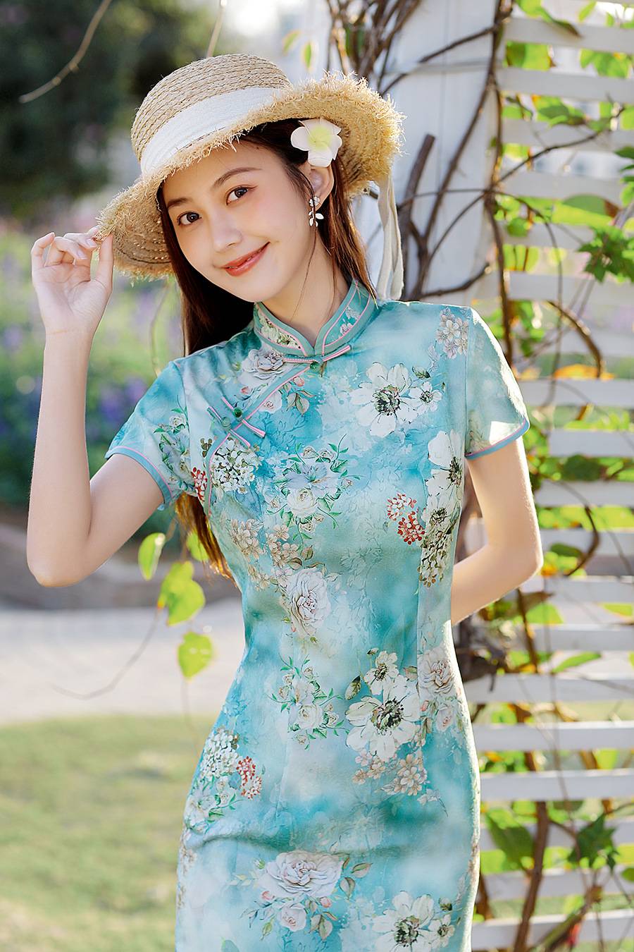 Hangzhou Faux Silk Green Mini Qipao