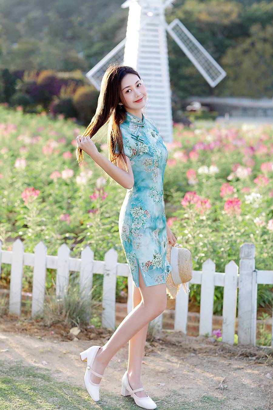 Hangzhou Faux Silk Green Mini Qipao